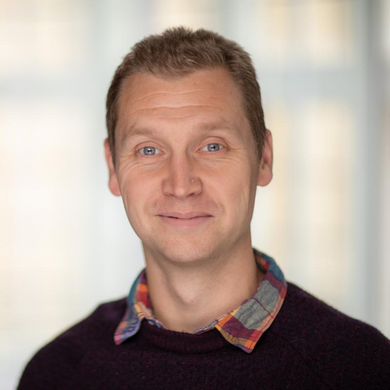 Craig Holmes | Blavatnik School of Government